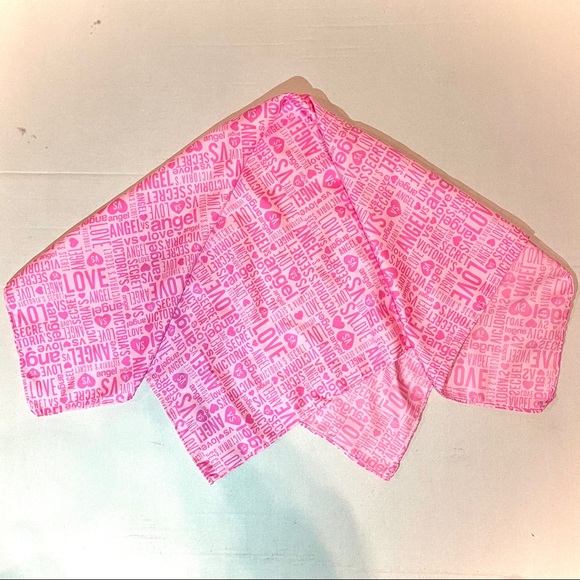 Taylor Swift | Other | Taylor Swift Valentines Themed Bundle | Poshmark